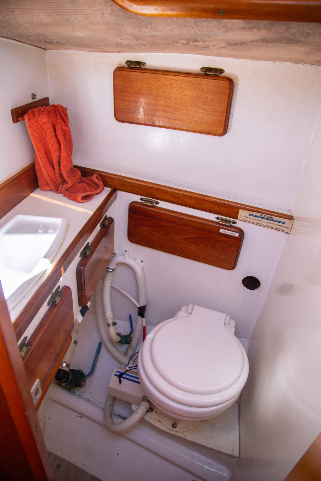 Used Doven 30 Capable And Comfortable Cruiser/racer for Sale | Yachts ...