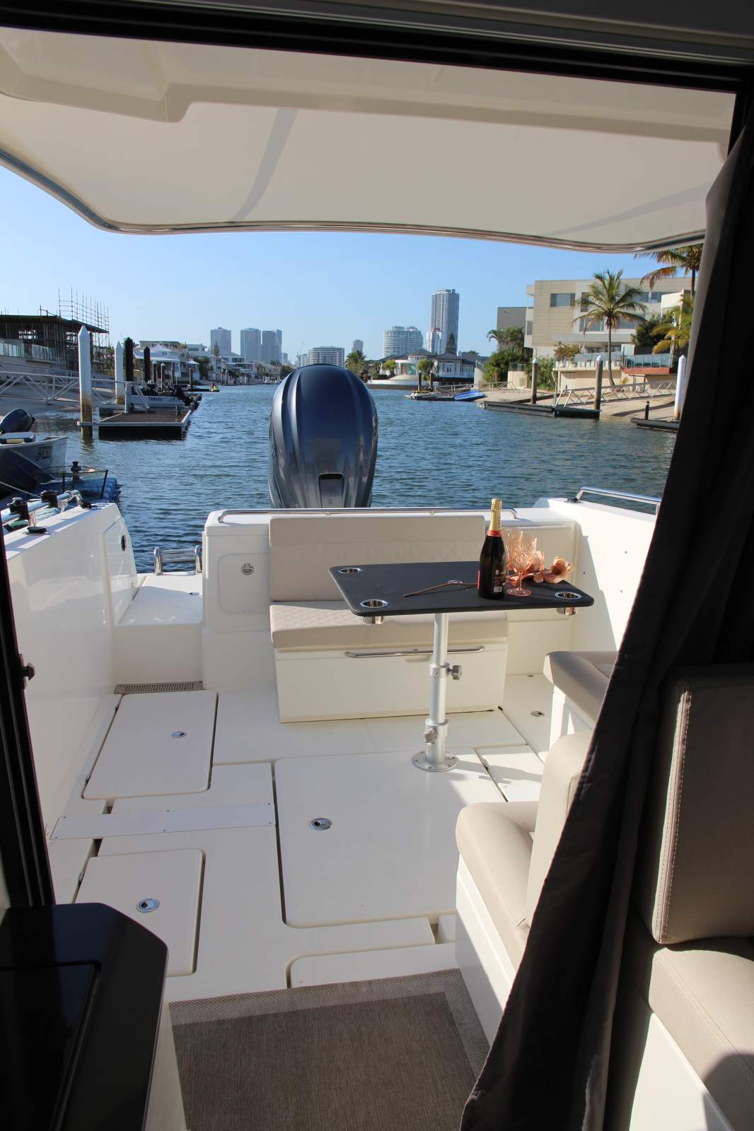Used Parker 920 Explorer Max for Sale | Boats For Sale | Yachthub
