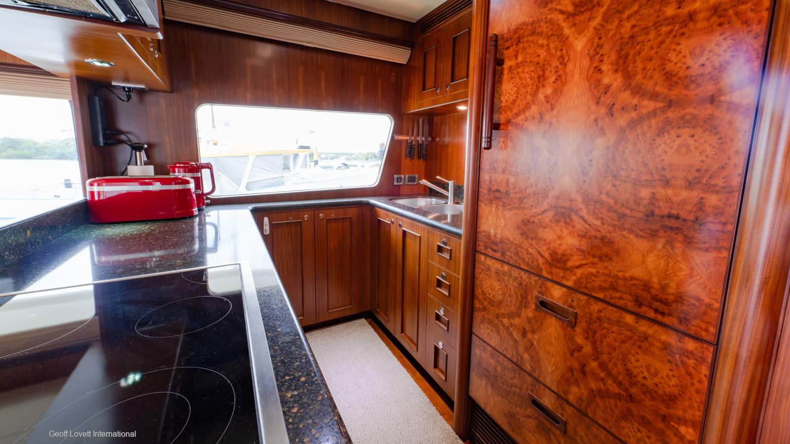 Used Ocean Alexander 60 Trawler for Sale | Boats For Sale | Yachthub