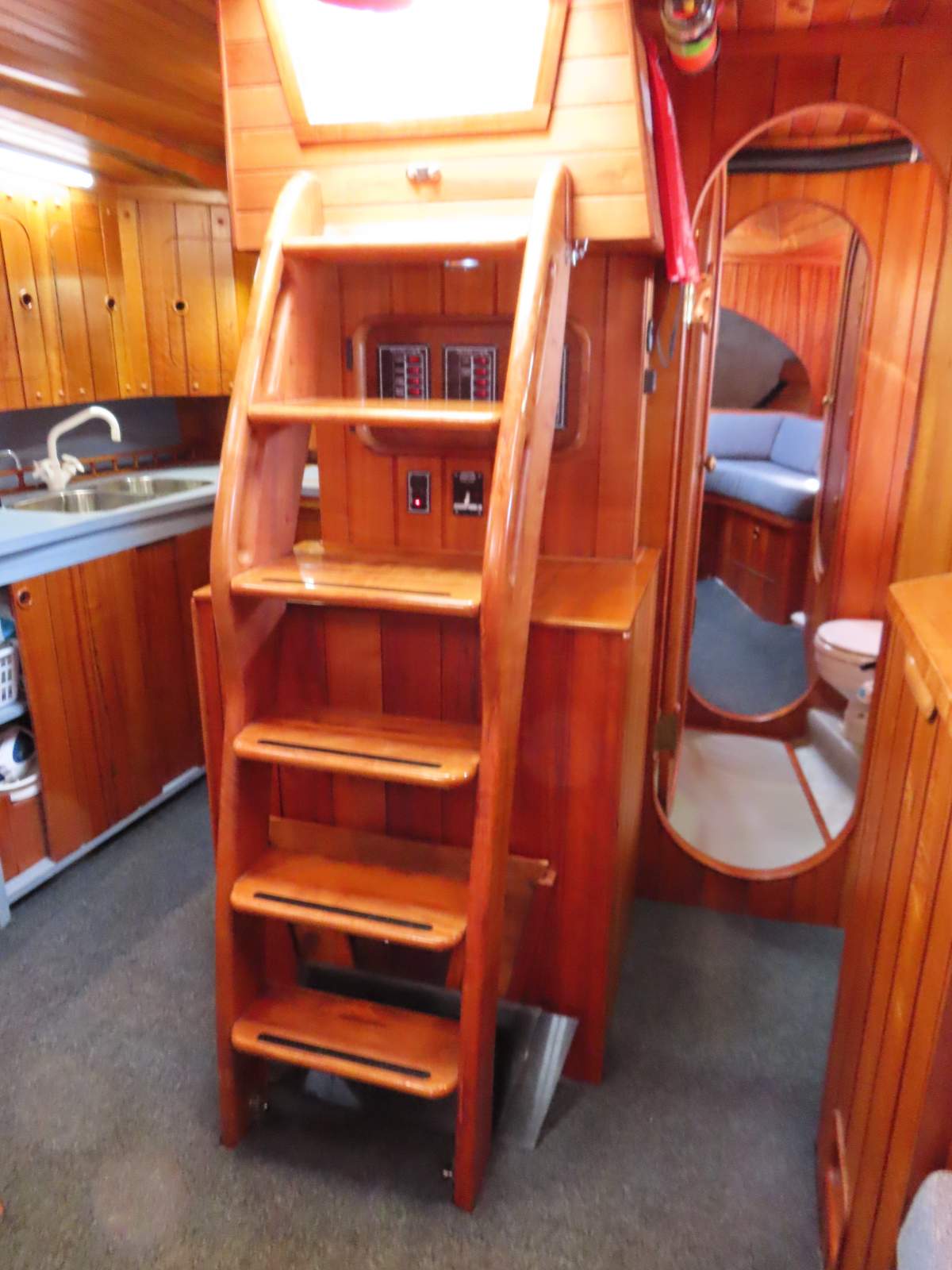 Used Roberts 36 Centre Cockpit Exceptional Condition, Significantly ...