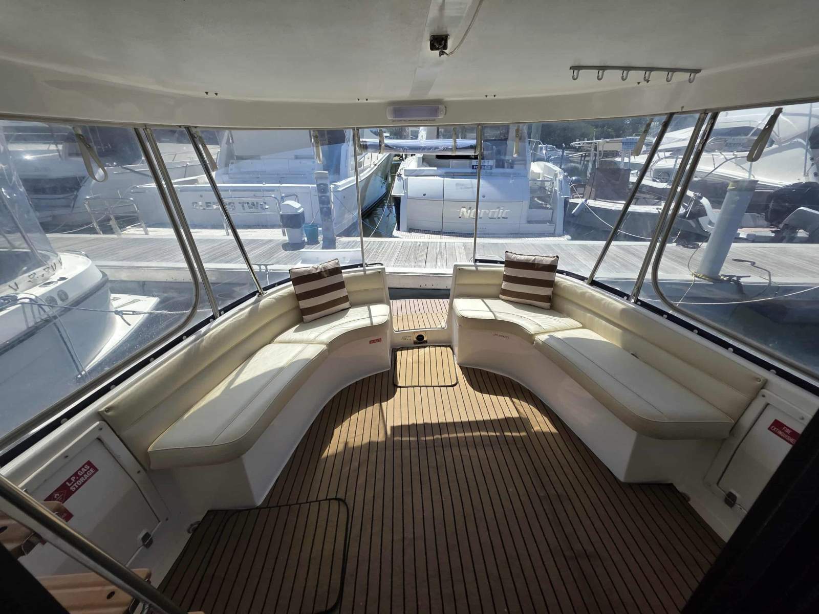 Used Resort 35 Cruiser for Sale | Boats For Sale | Yachthub