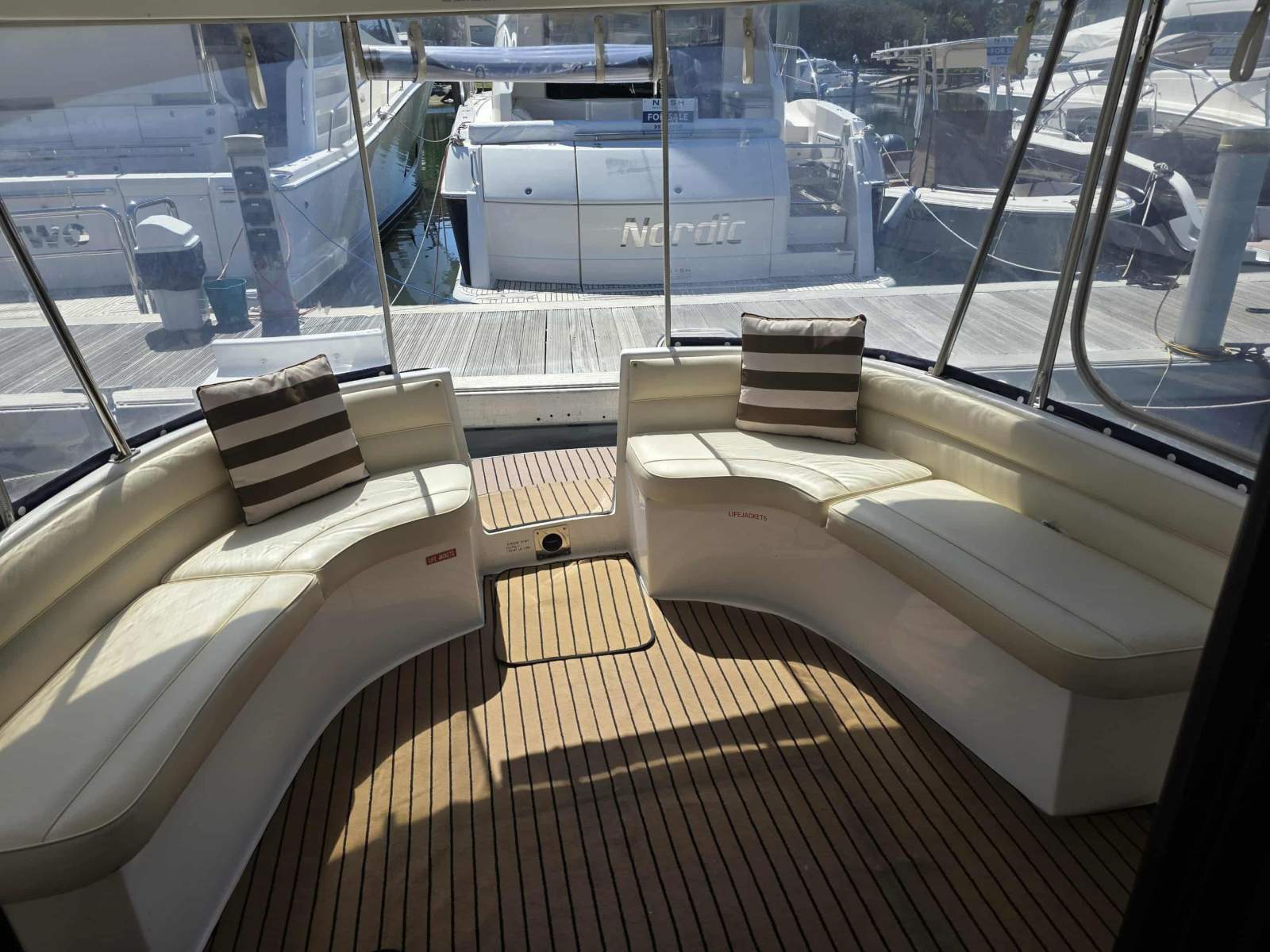 Used Resort 35 Cruiser for Sale | Boats For Sale | Yachthub