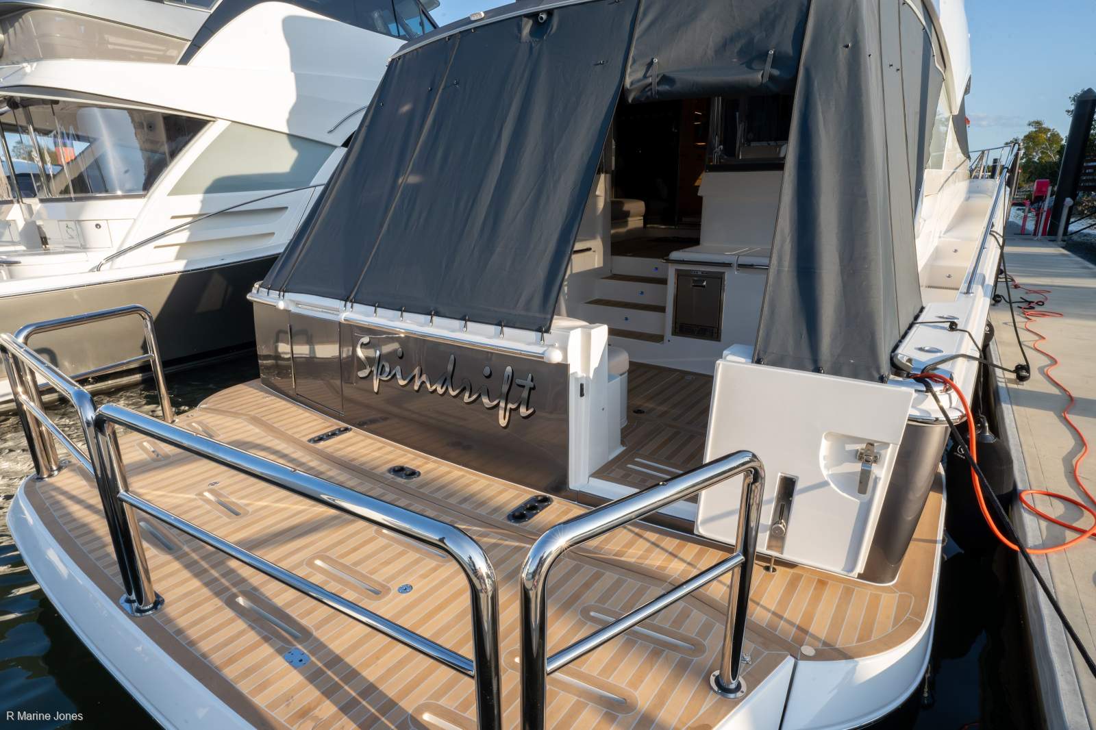 Used Riviera 58 Sports Motor Yacht for Sale | Boats For Sale | Yachthub