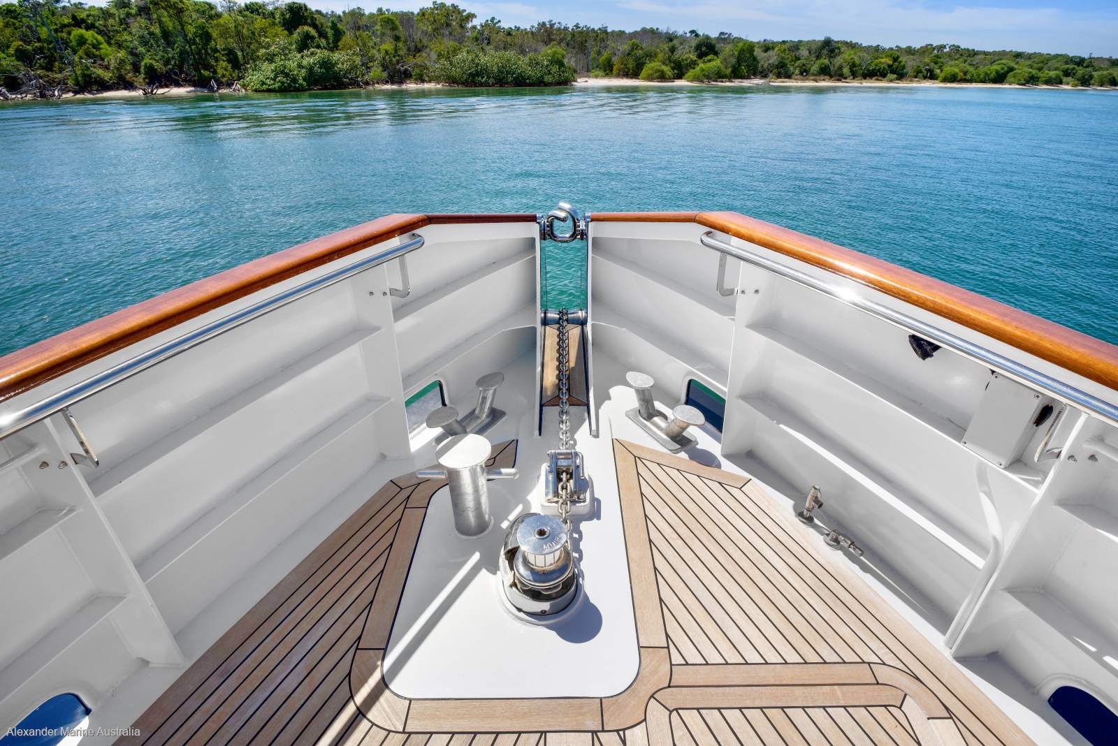 Used North Point Boat Lifters 18.7m Expedition Motor Yacht for Sale ...