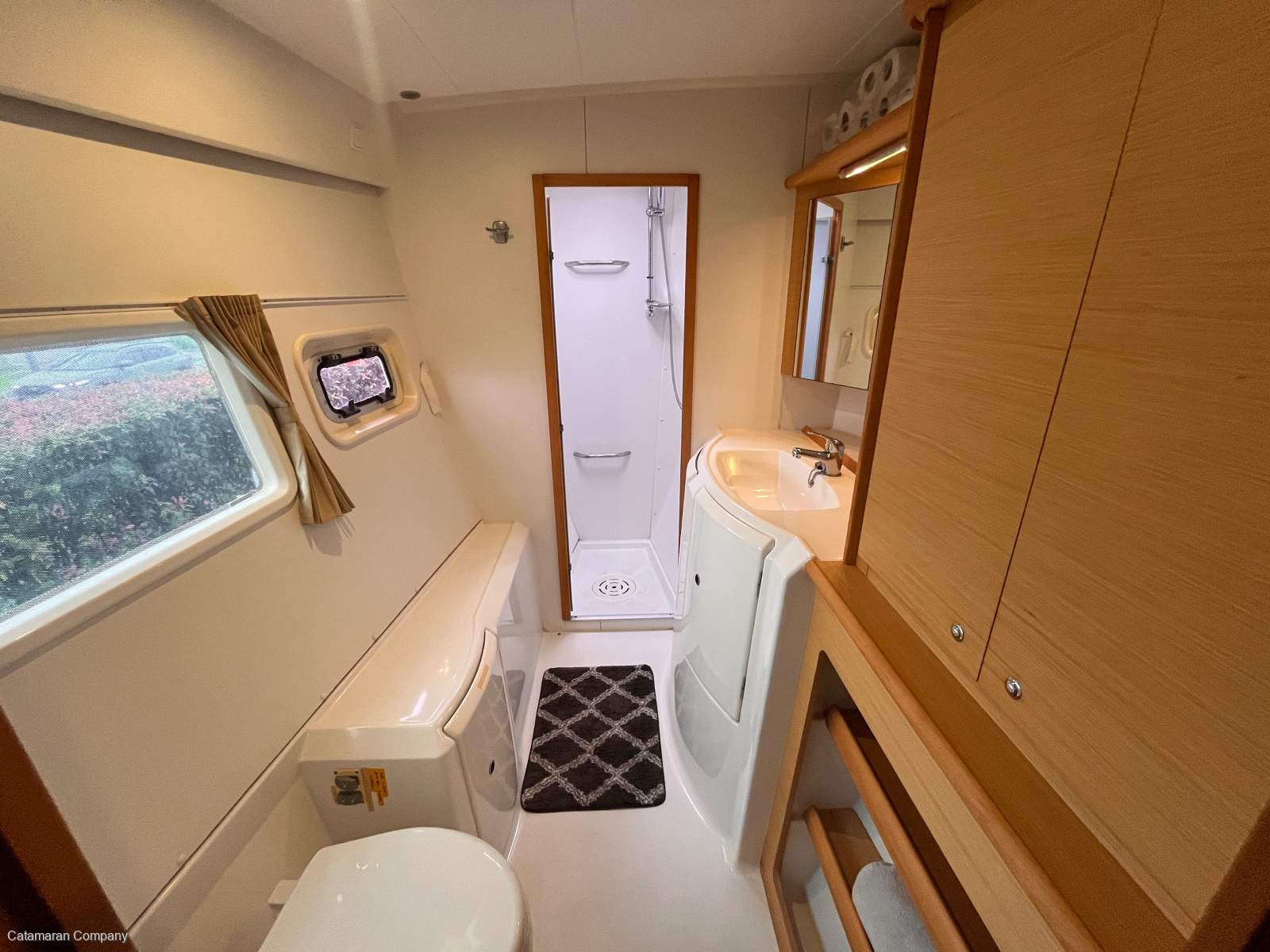 Used Lagoon 421 Owners Version for Sale | Yachts For Sale | Yachthub