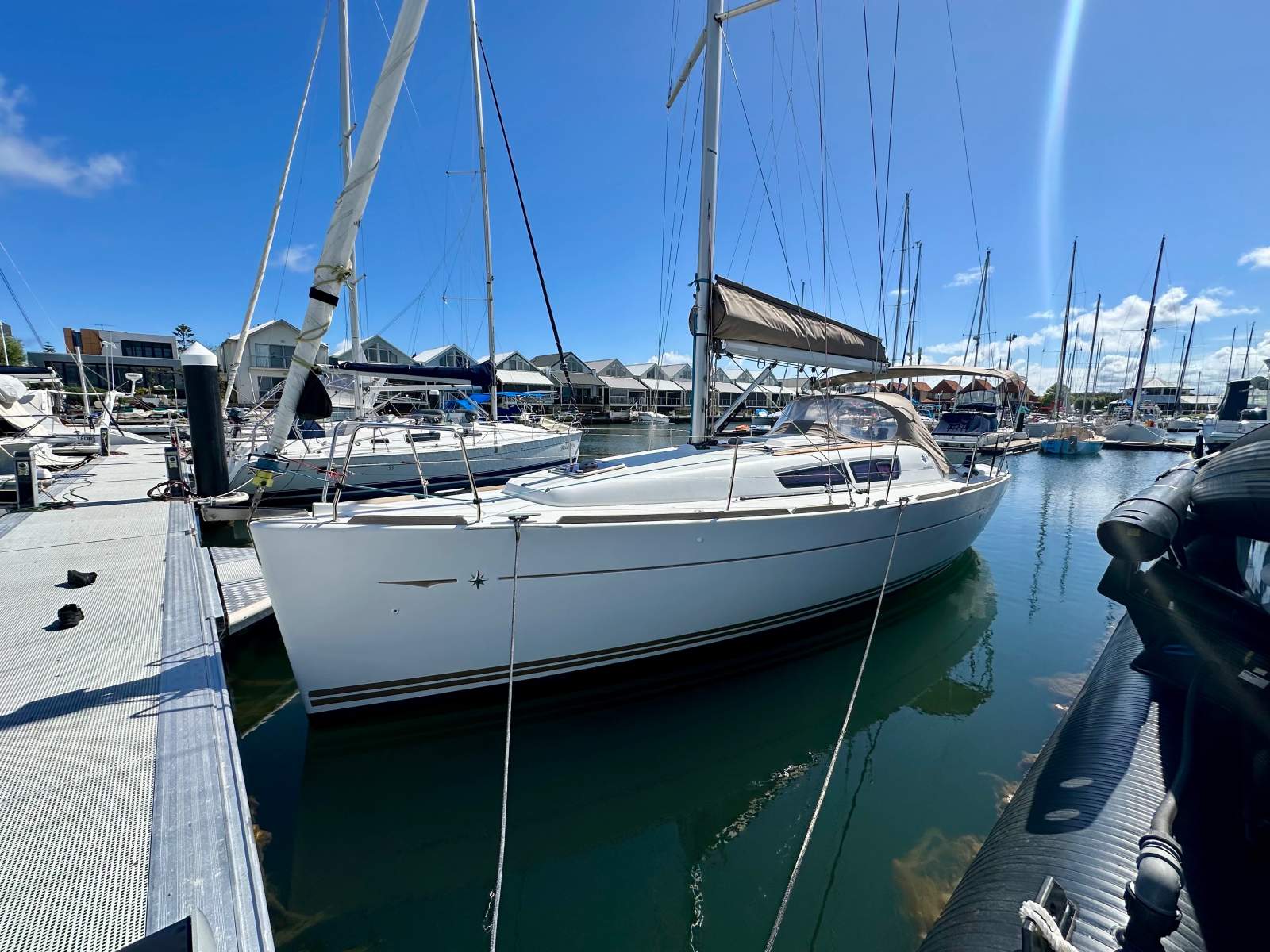 Used Jeanneau Sun Odyssey 33i 2013 Immaculate Condition for Sale ...