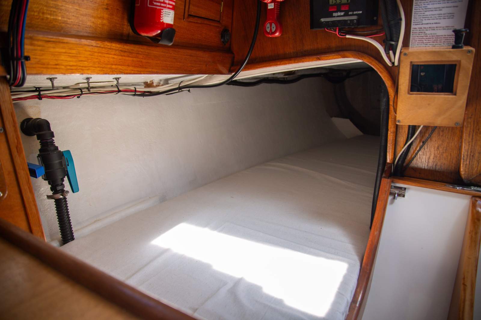 Used Sailmaster 845 Excellent Condition, Superbly Upgraded! for Sale ...