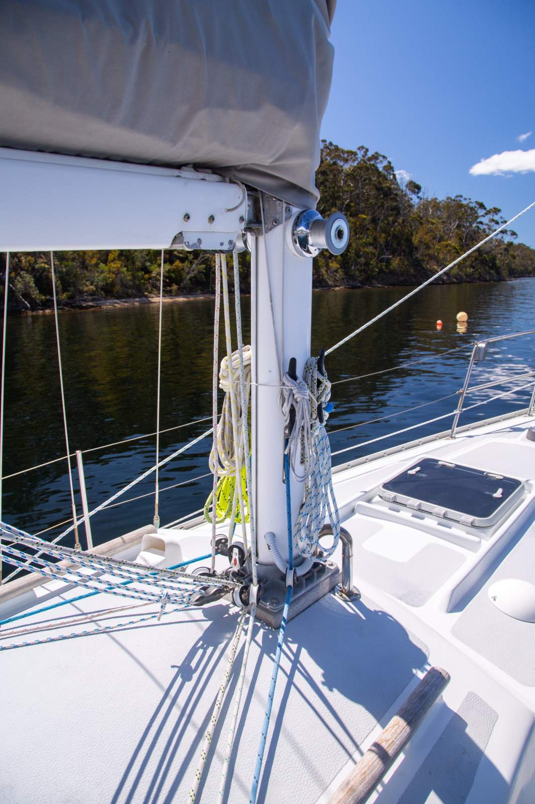 Used Sailmaster 845 Excellent Condition, Superbly Upgraded! for Sale ...