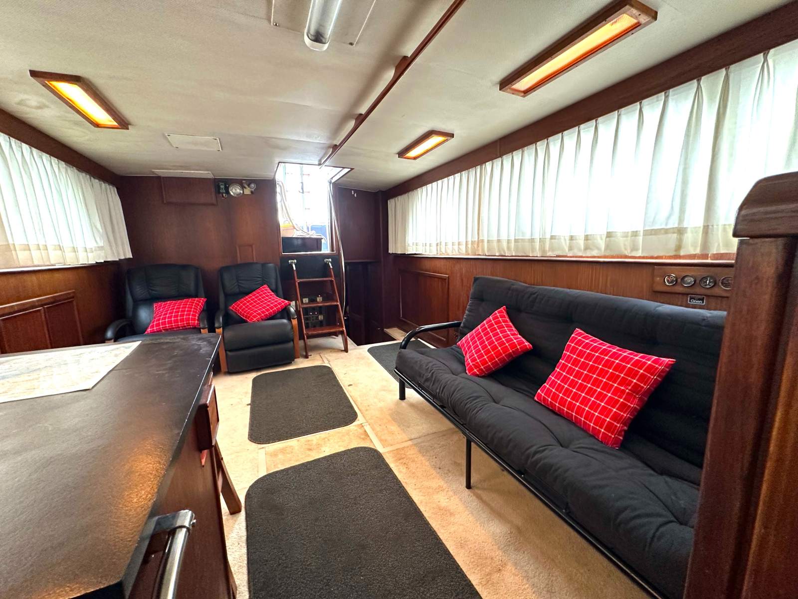 Used Hatteras 42 for Sale | Boats For Sale | Yachthub