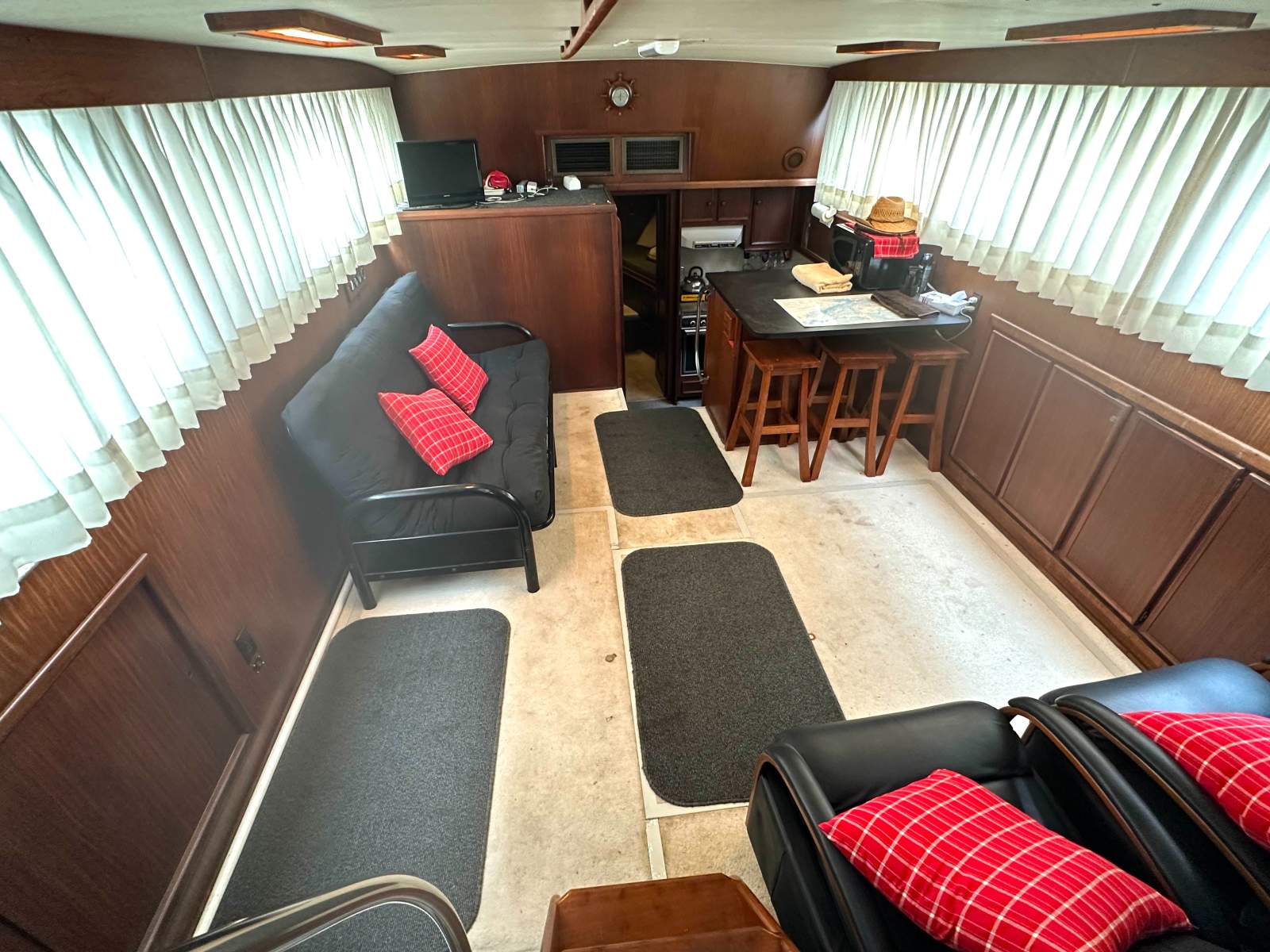 Used Hatteras 42 for Sale | Boats For Sale | Yachthub