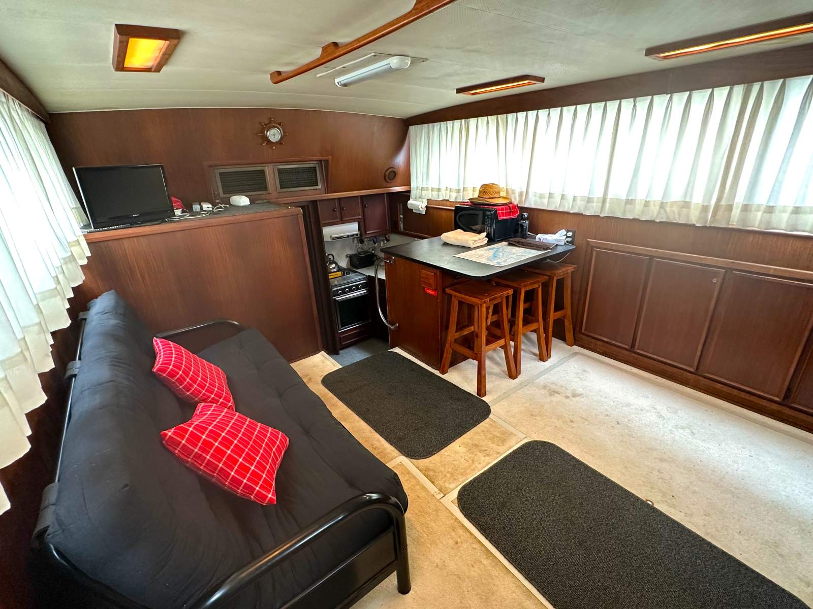 Used Hatteras 42 for Sale | Boats For Sale | Yachthub