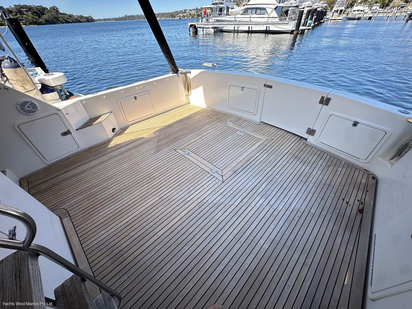 Riviera 41 Flybridge 39 extended to 41 " REBUILT ENGINES " For Sale ...