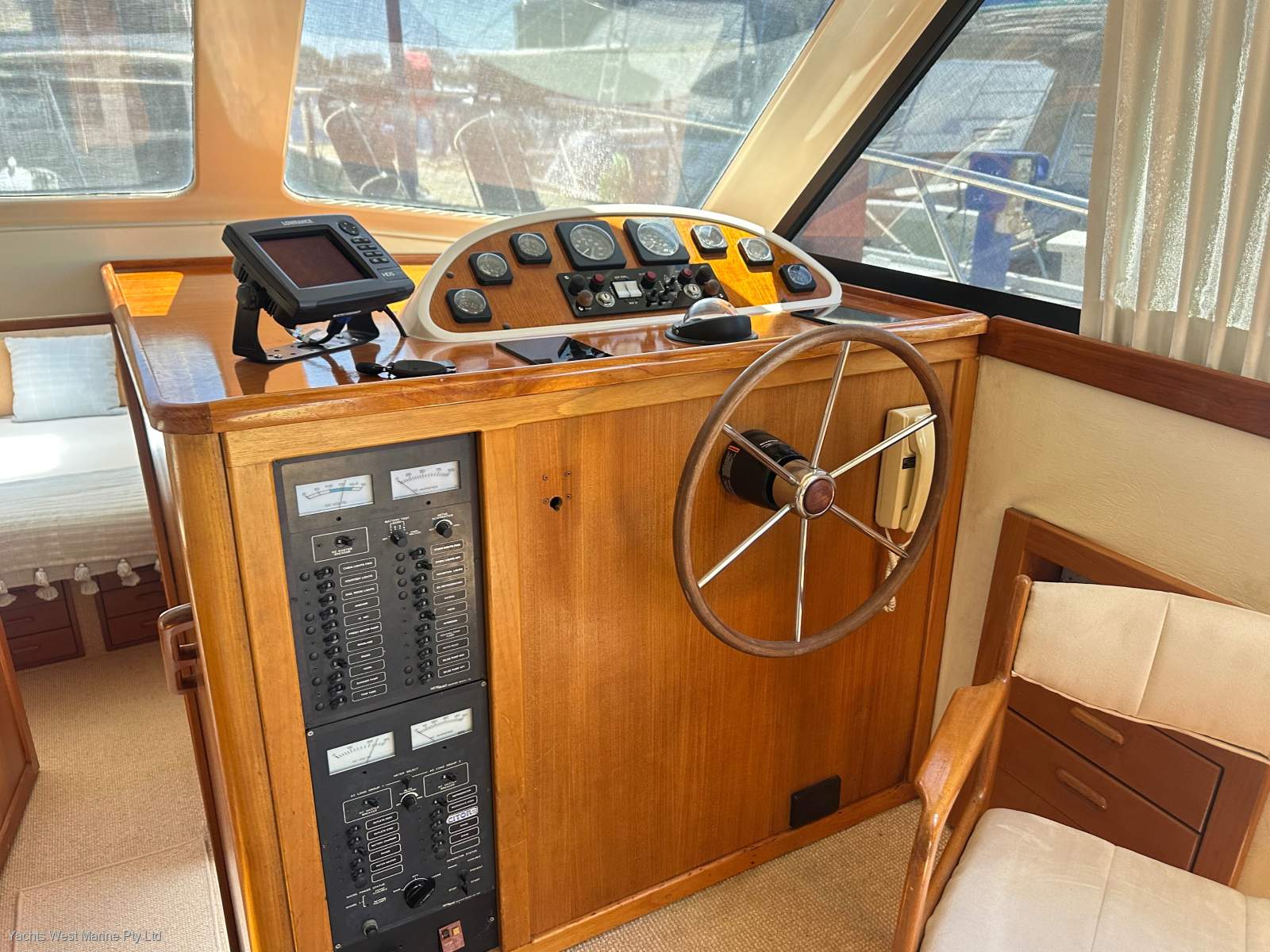 Used Riviera 41 Flybridge 39 Extended To 41 " Rebuilt Engines " for ...