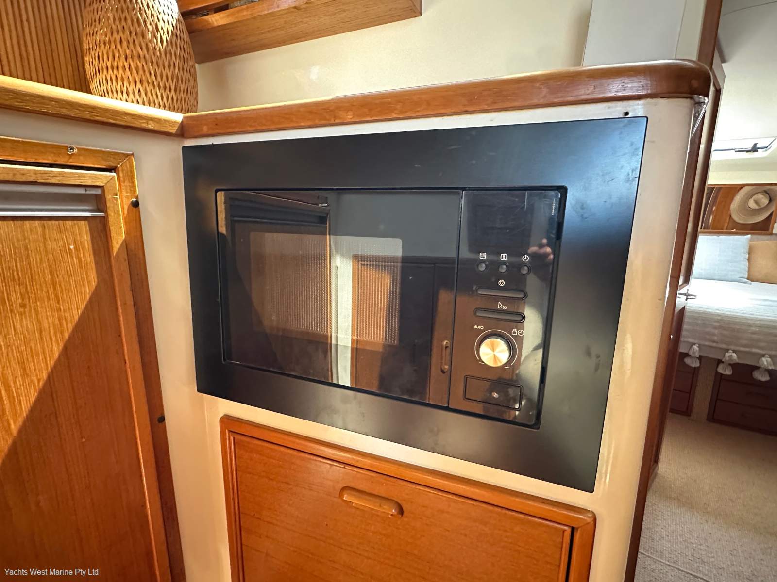 Used Riviera 41 Flybridge 39 Extended To 41 " Rebuilt Engines " for ...