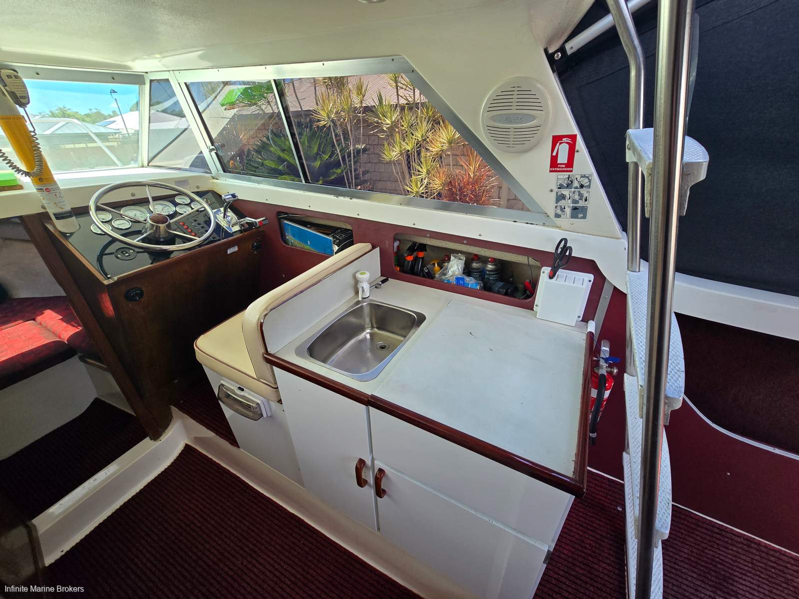 Used Bertram 23 Flybridge Cruiser On Trailer for Sale | Boats For Sale ...