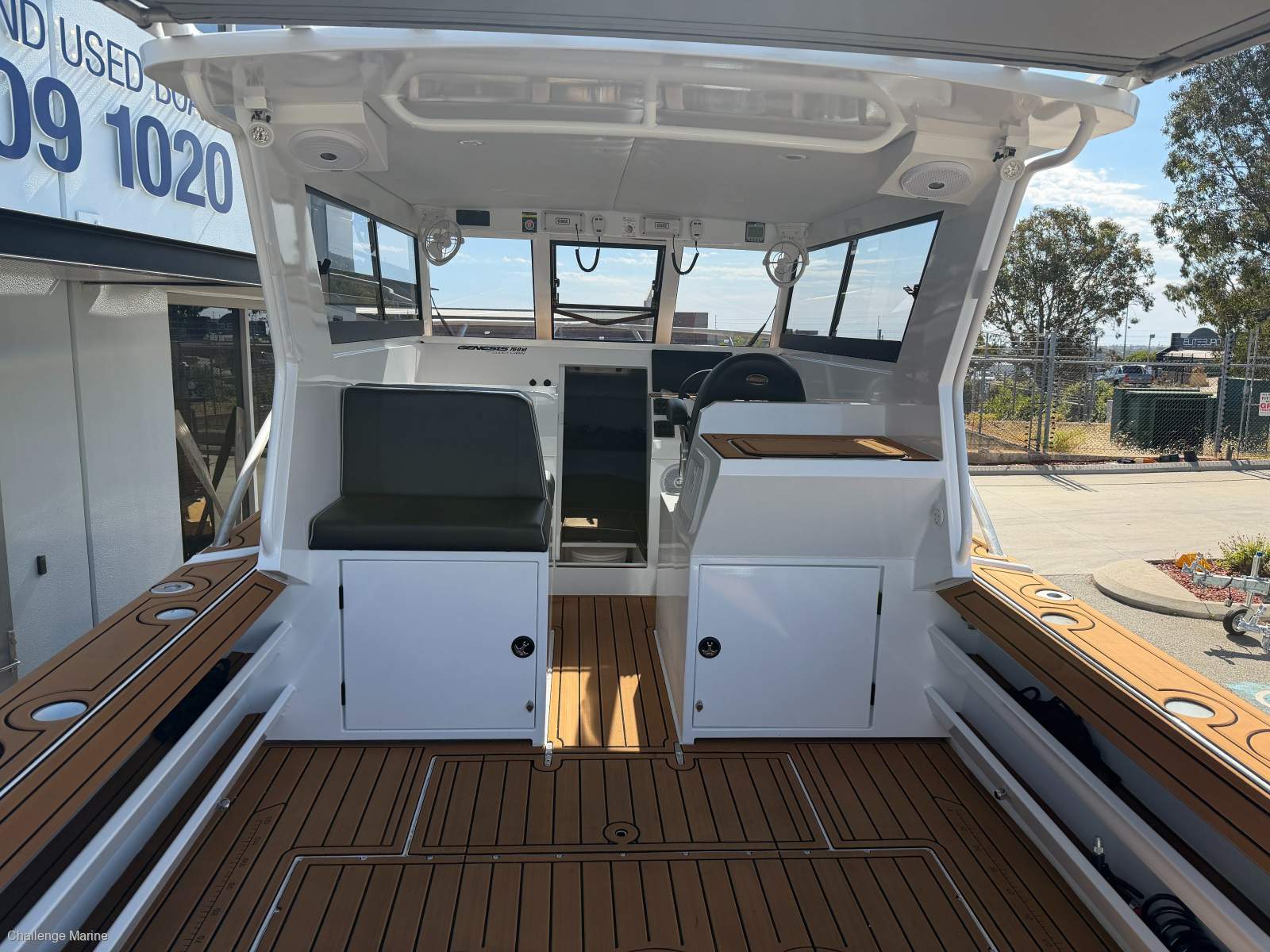 Used Genesis 760xl Hard Top Cuddy Cab - Twin 250 Hp White Mercury 4 ...