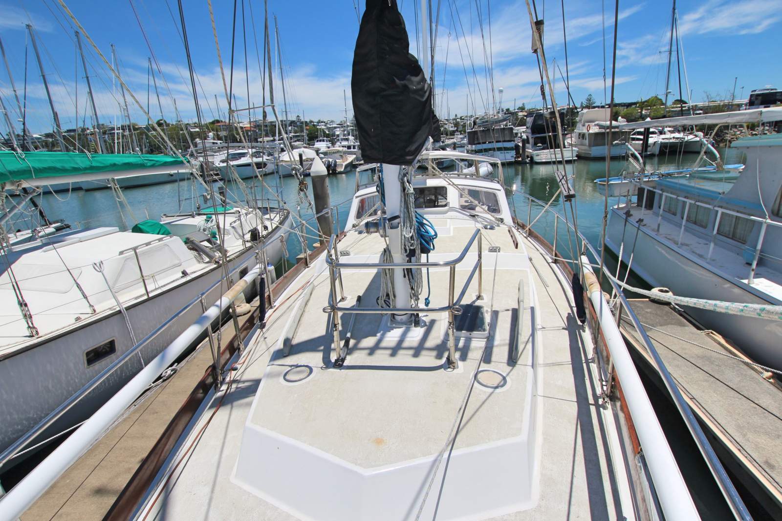 Used Roberts 47 Steel Ketch Roberts Mauritius Extended for Sale ...