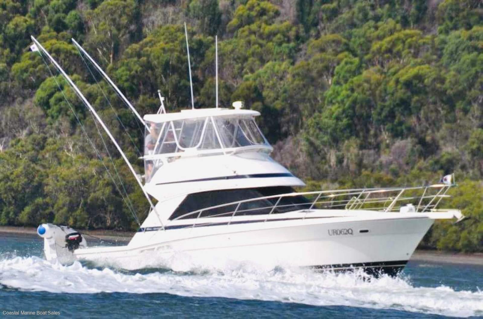 Used Riviera 34 Platinum Flybridge for Sale | Boats For Sale | Yachthub