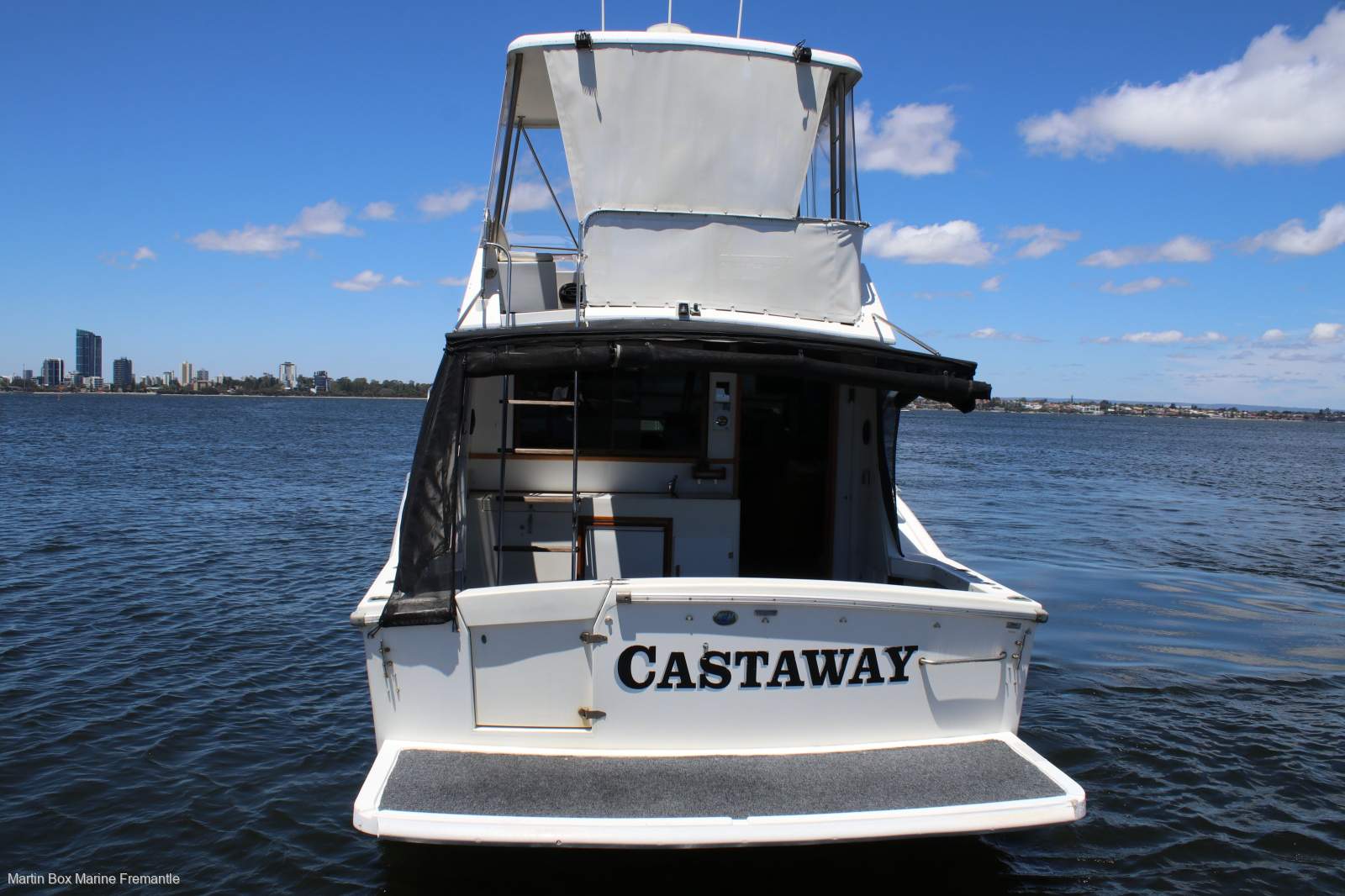 Mariner 3800 MK II Flybridge with Twin Cummins Diesels
