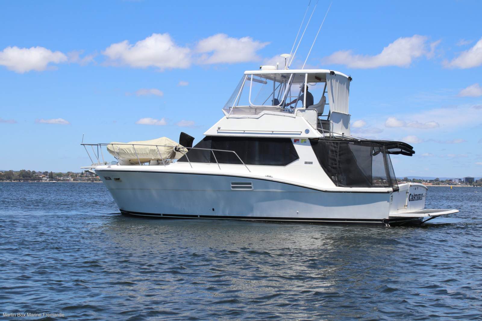 Mariner 3800 MK II Flybridge with Twin Cummins Diesels