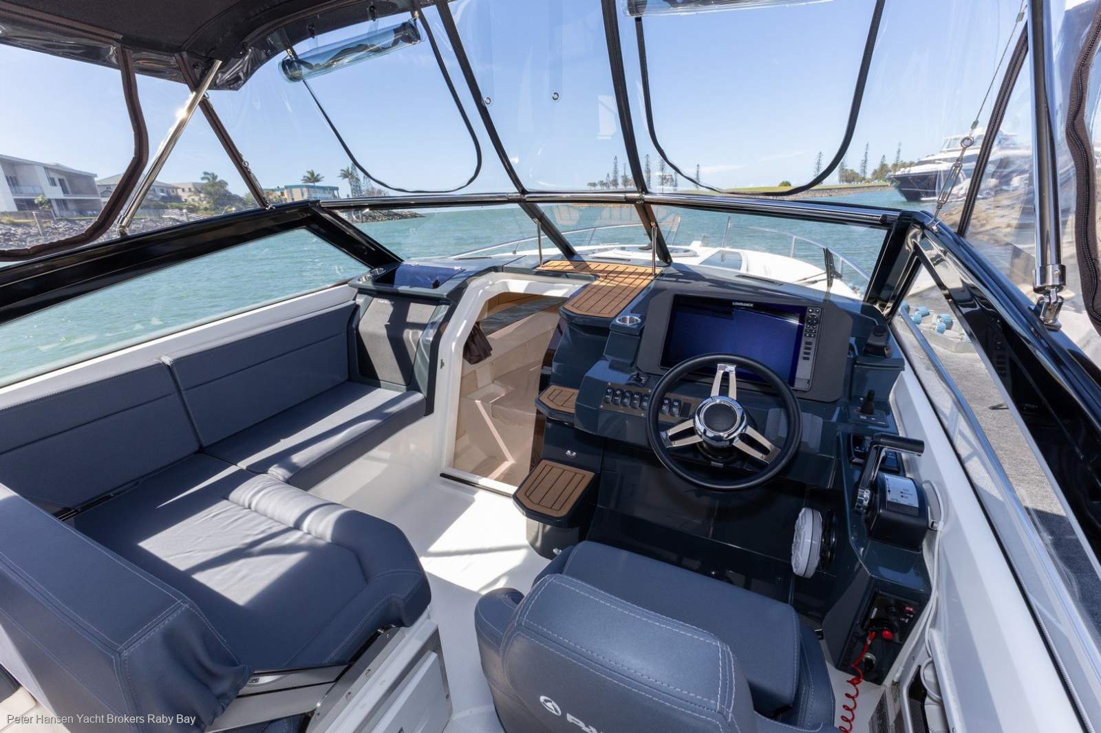 Used Parker 800 Cruiser for Sale | Boats For Sale | Yachthub