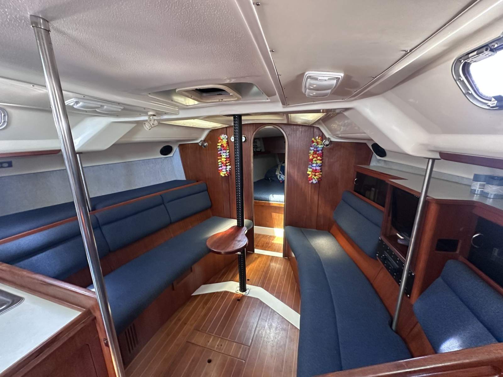 Used Hunter 37.5 Legend for Sale | Yachts For Sale | Yachthub