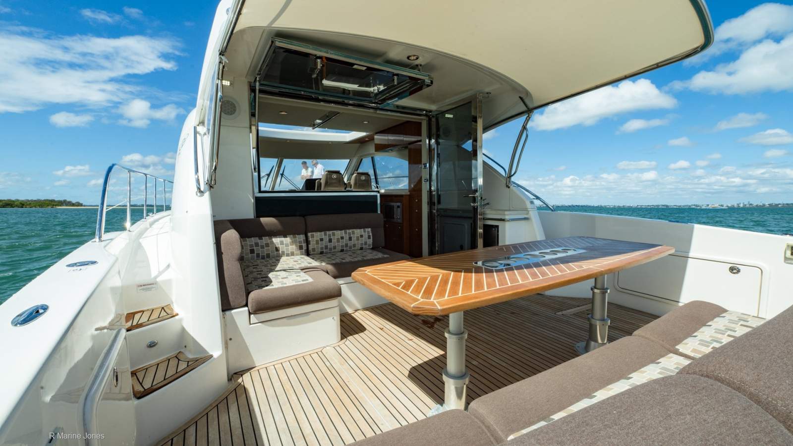 Used Riviera 5000 Sport Yacht for Sale | Boats For Sale | Yachthub