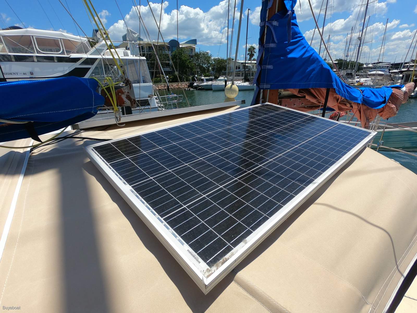 Roberts Mauritius 44 For Sale | Buy a Boat Newcastle Lake Macquarie ...