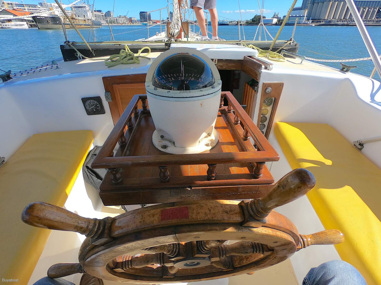 Roberts Mauritius 44 For Sale | Buy a Boat Newcastle Lake Macquarie ...