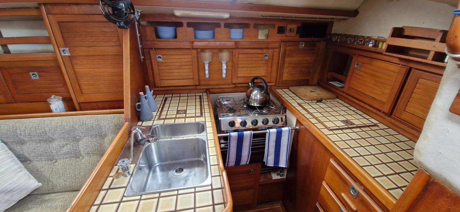 Used Westerly Oceanlord 41 Cruising Yacht for Sale | Yachts For Sale ...