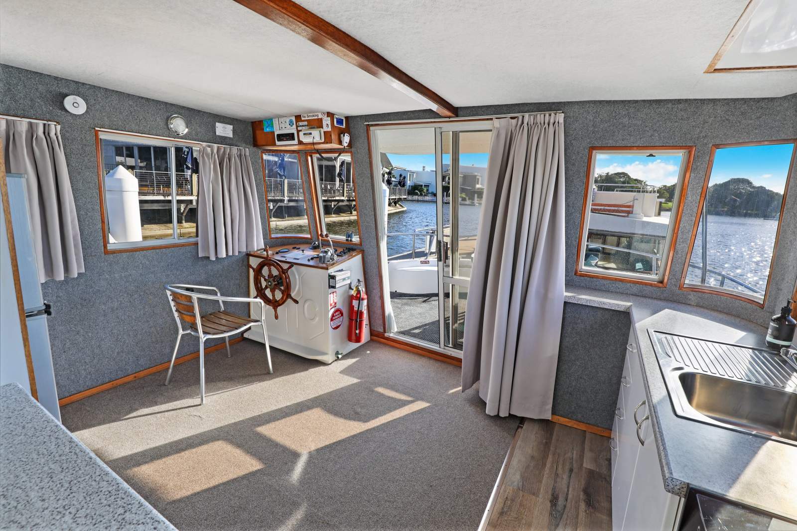 Used Caloundra Houseboats Coher 45 Plus Business Wiwo for Sale ...