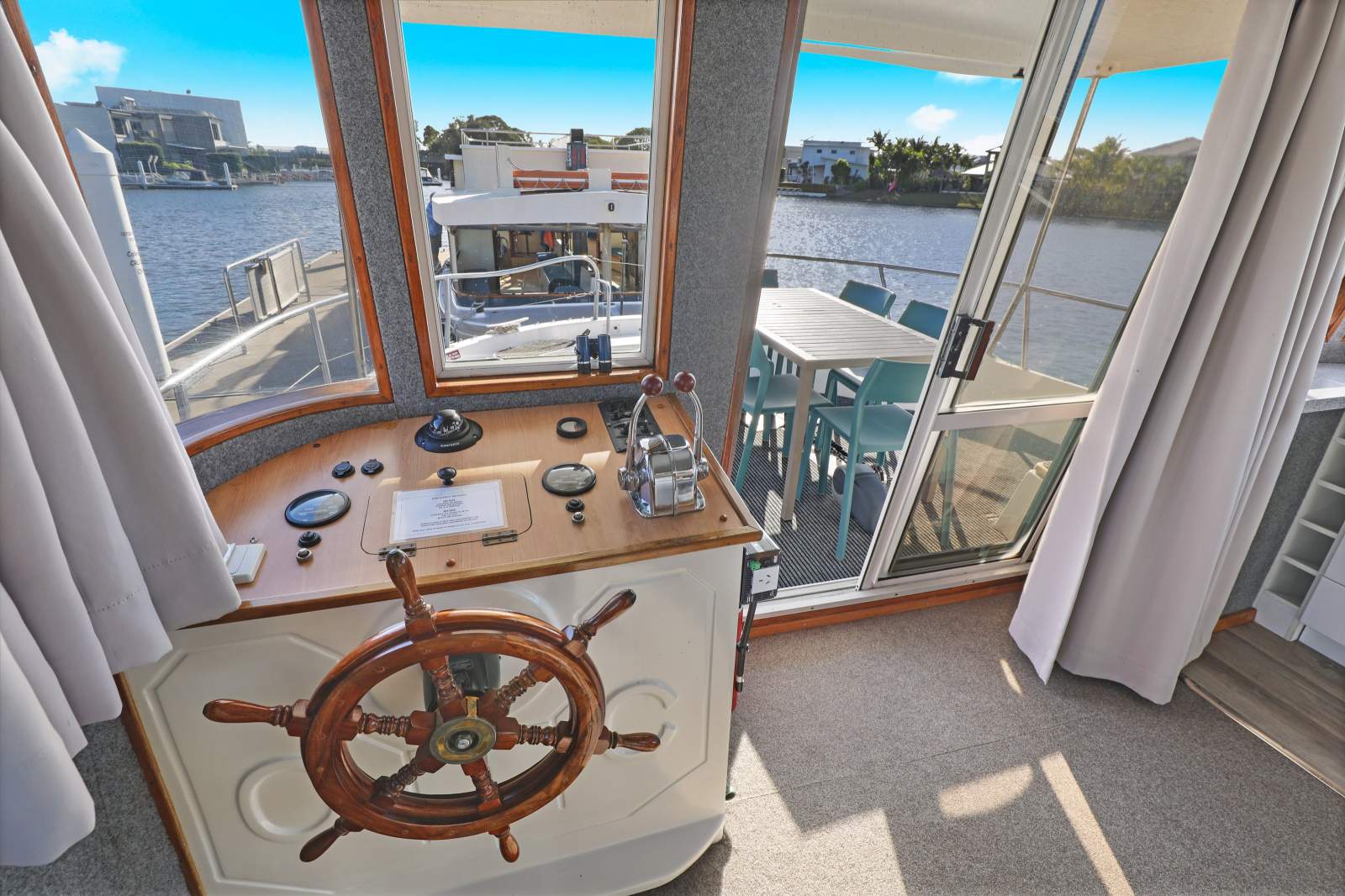 Used Caloundra Houseboats Coher 45 Plus Business Wiwo for Sale ...