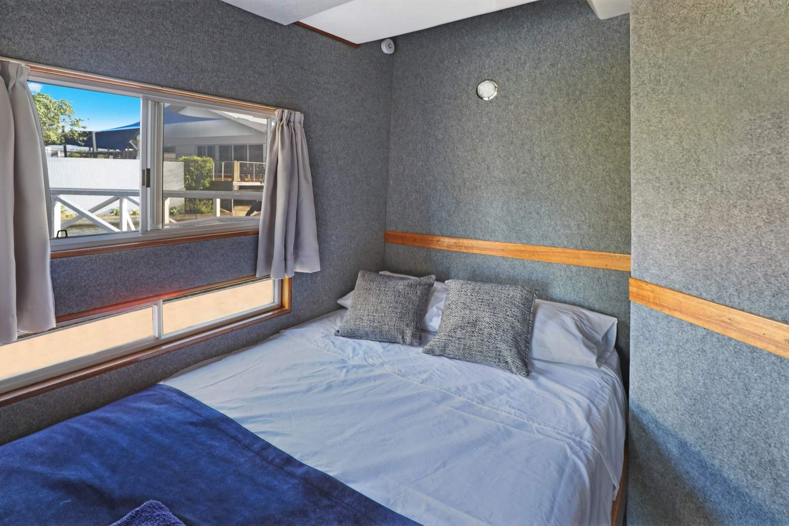Used Caloundra Houseboats Coher 45 Plus Business Wiwo for Sale ...