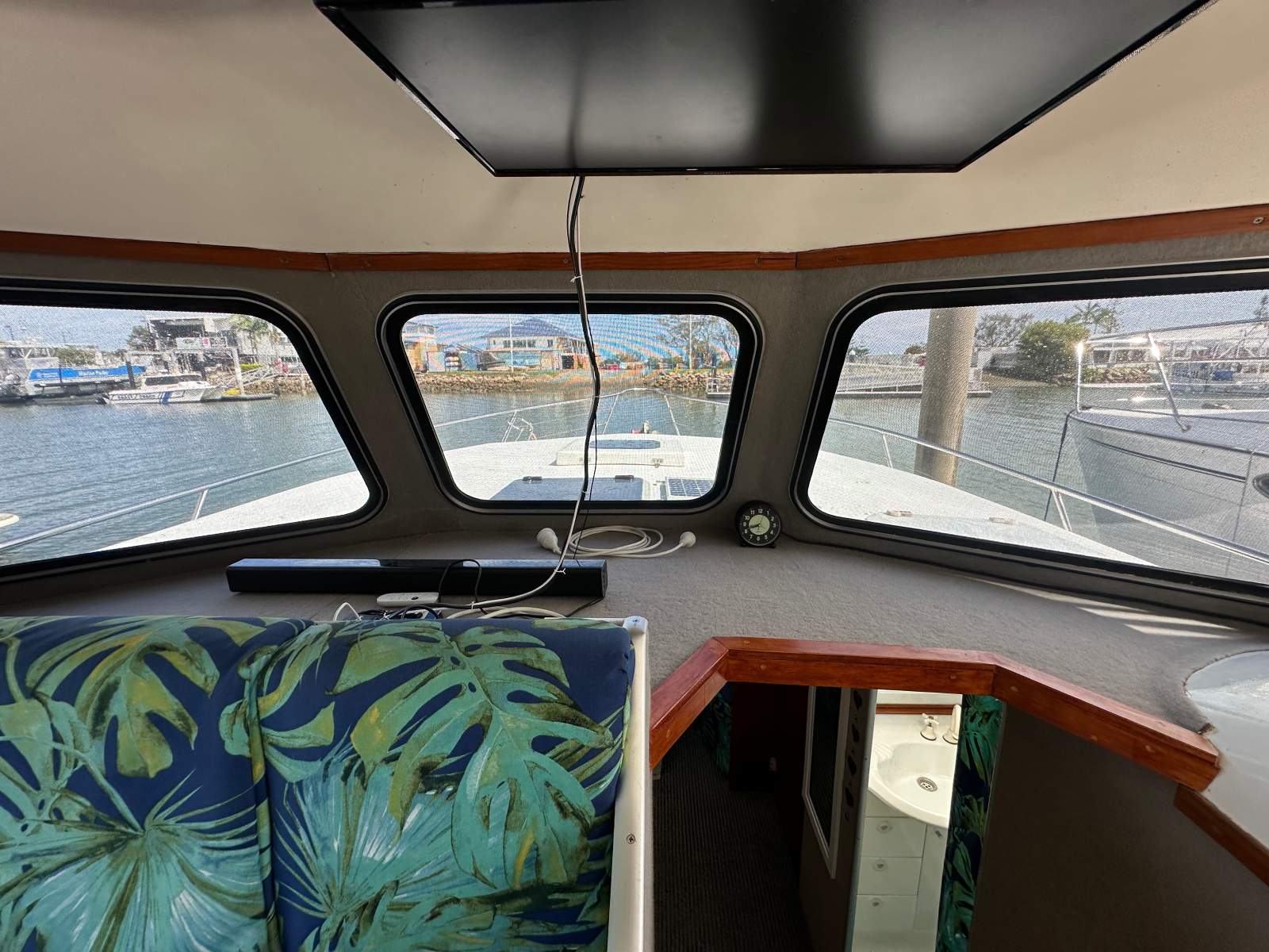 Used Bruce Harris 45 Flybridge Large Volume Cost Effective Boating for ...