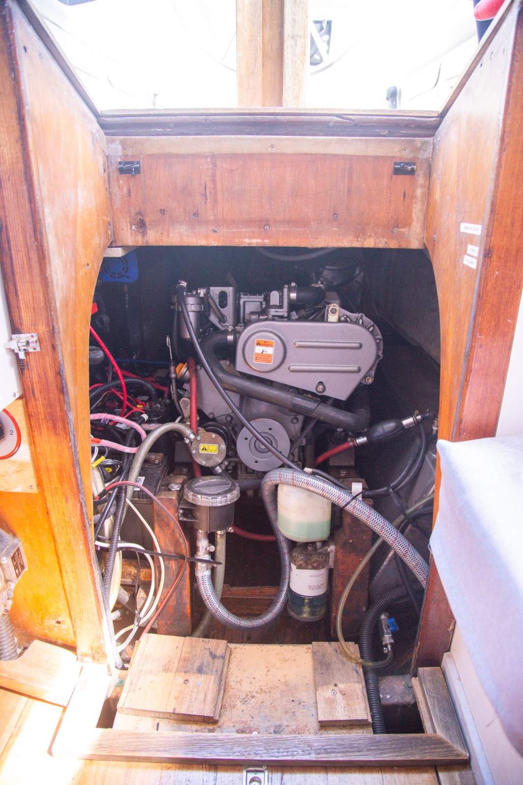 Mottle 33 VERY WELL EQUIPPED AND UPGRADED! For Sale | Derwent Boat Sales