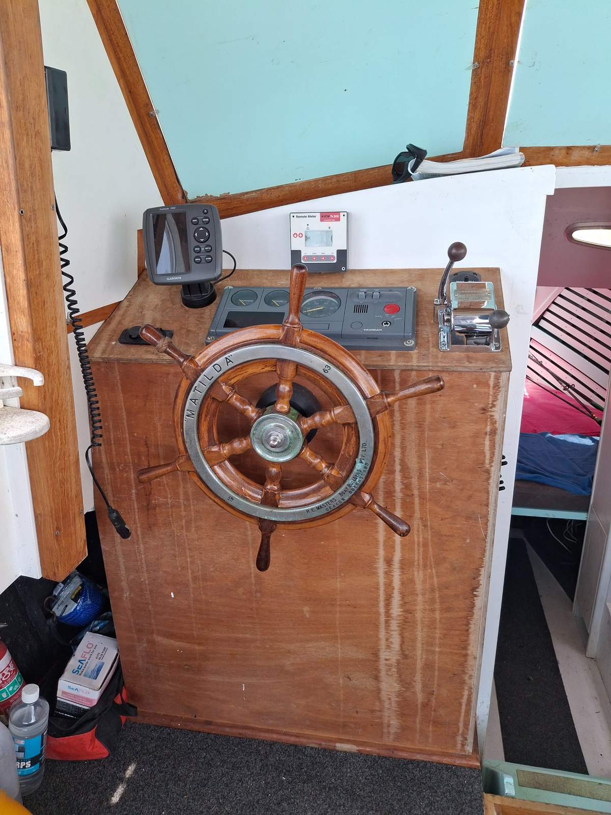 Used Clem Masters 31 Sedan Cruiser Half Cabin for Sale | Boats For Sale ...