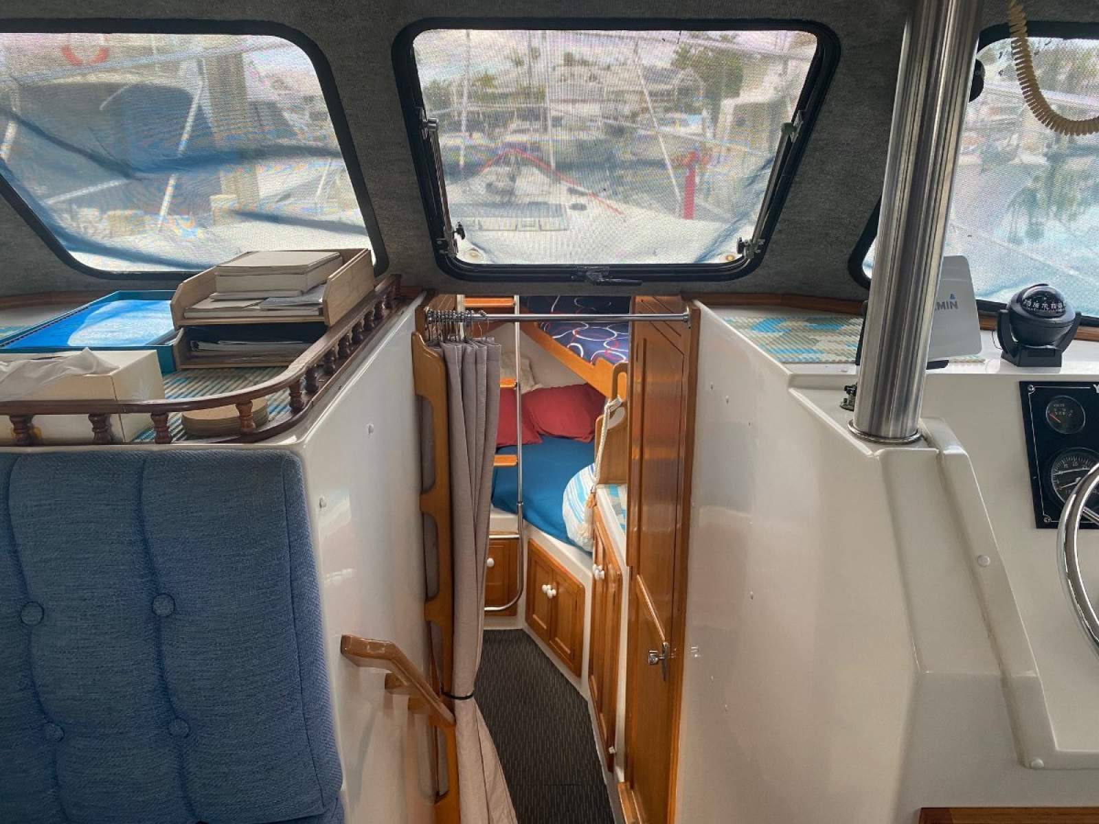 Used Resort 35 Cruiser Resort 35 Flybridge Cruiser for Sale | Boats For ...