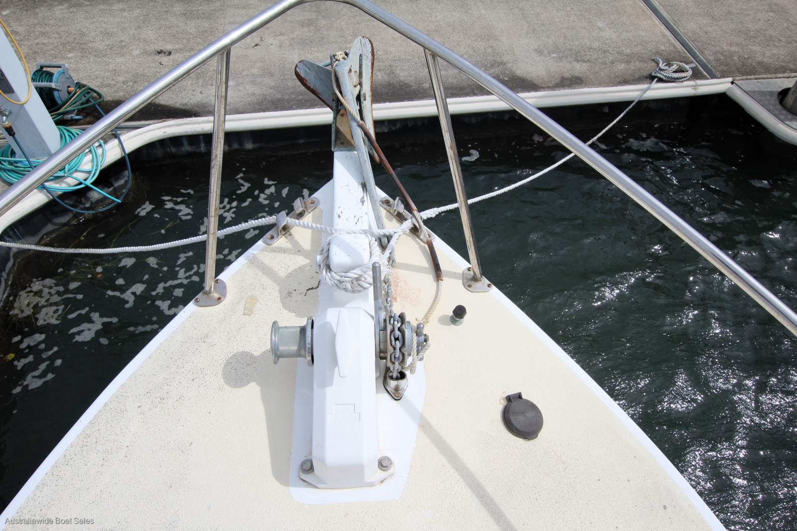 Used Bay Cruiser 30ft Sedan for Sale | Boats For Sale | Yachthub