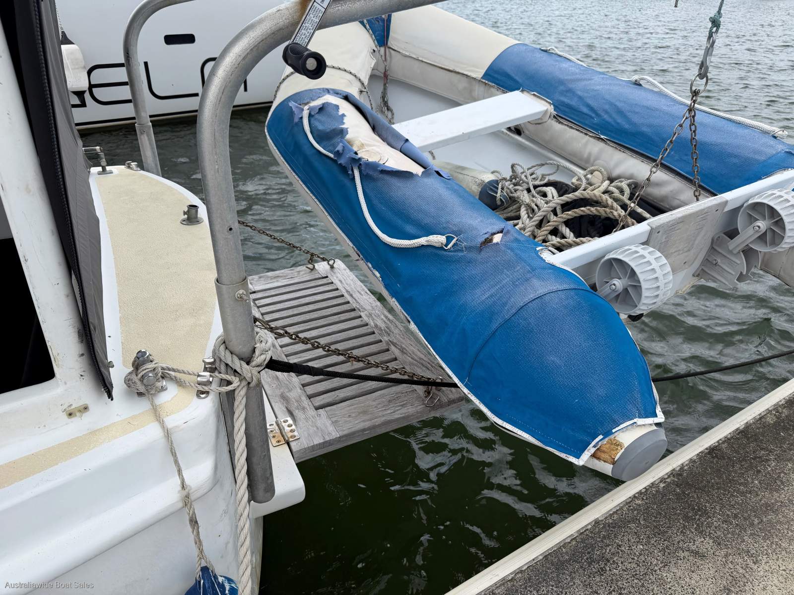 Used Bay Cruiser 30ft Sedan for Sale | Boats For Sale | Yachthub