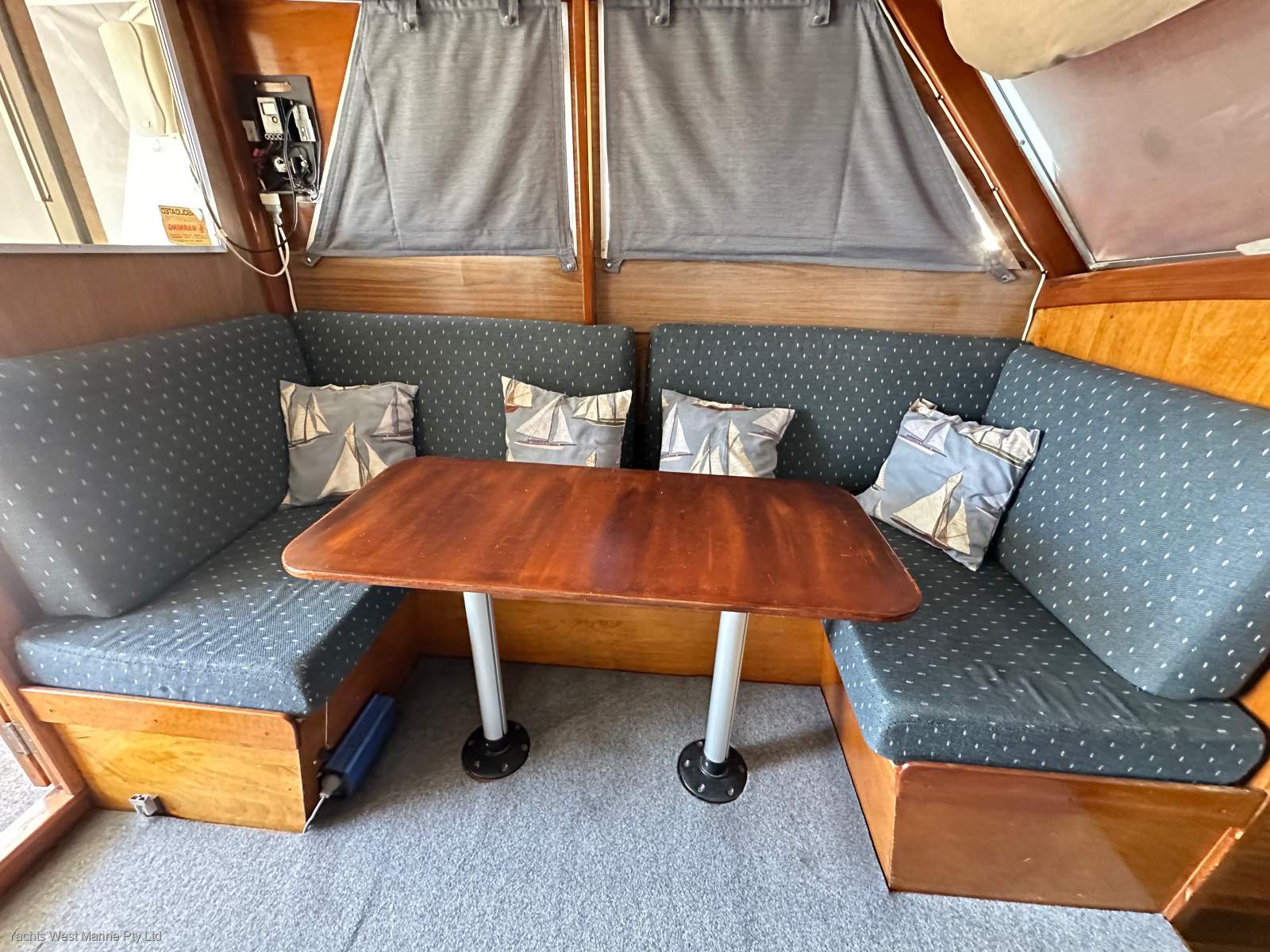 Used Fury 32 Flybridge Cruiser Repowered With Iveco 270 Hp for Sale ...