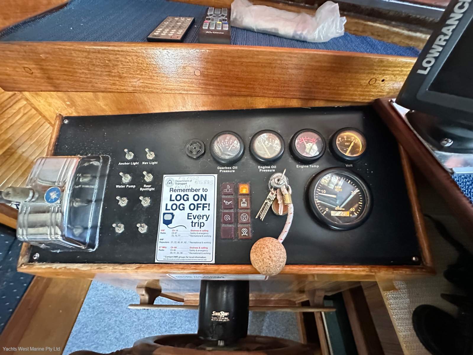 Used Fury 32 Flybridge Cruiser Repowered With Iveco 270 Hp for Sale ...