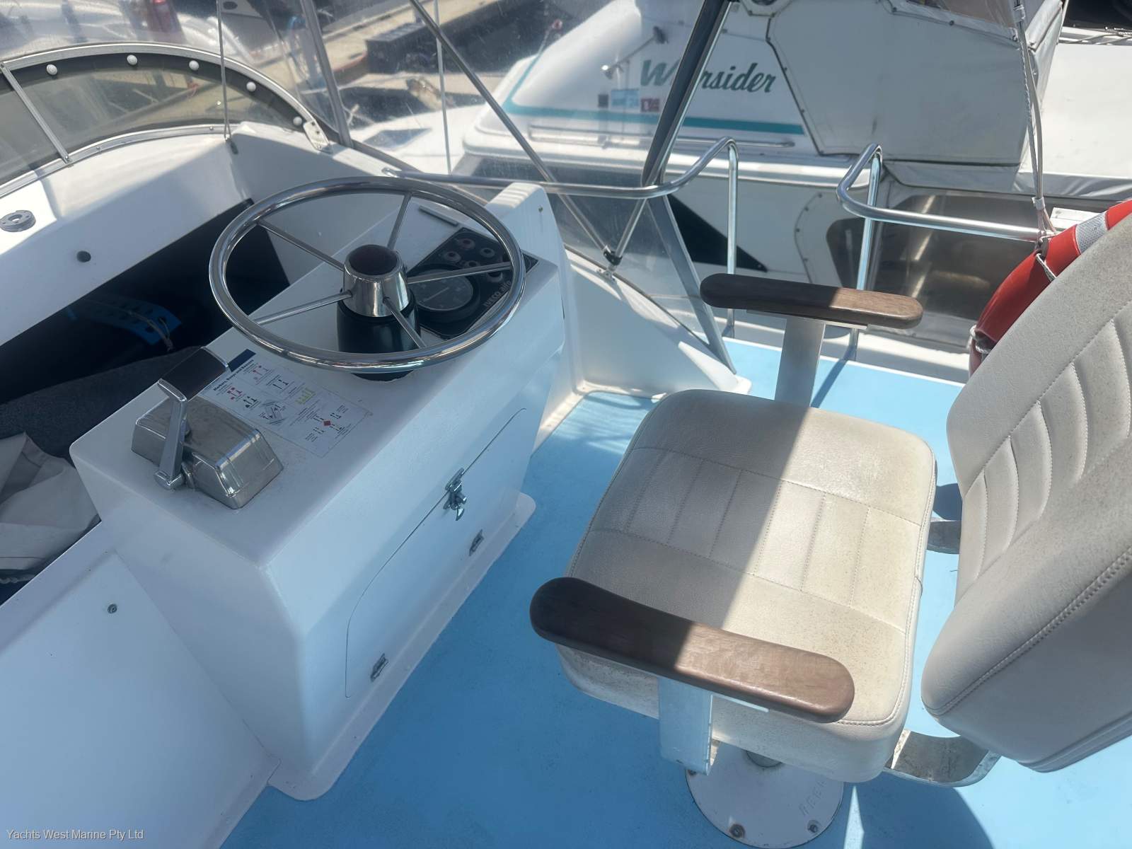 Used Fury 32 Flybridge Cruiser Repowered With Iveco 270 Hp for Sale ...