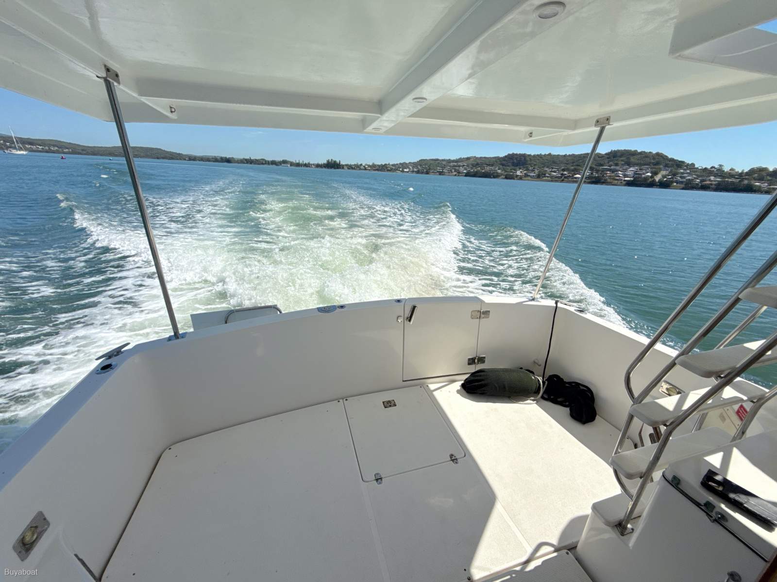 Used Riviera 33 Flybridge for Sale | Boats For Sale | Yachthub