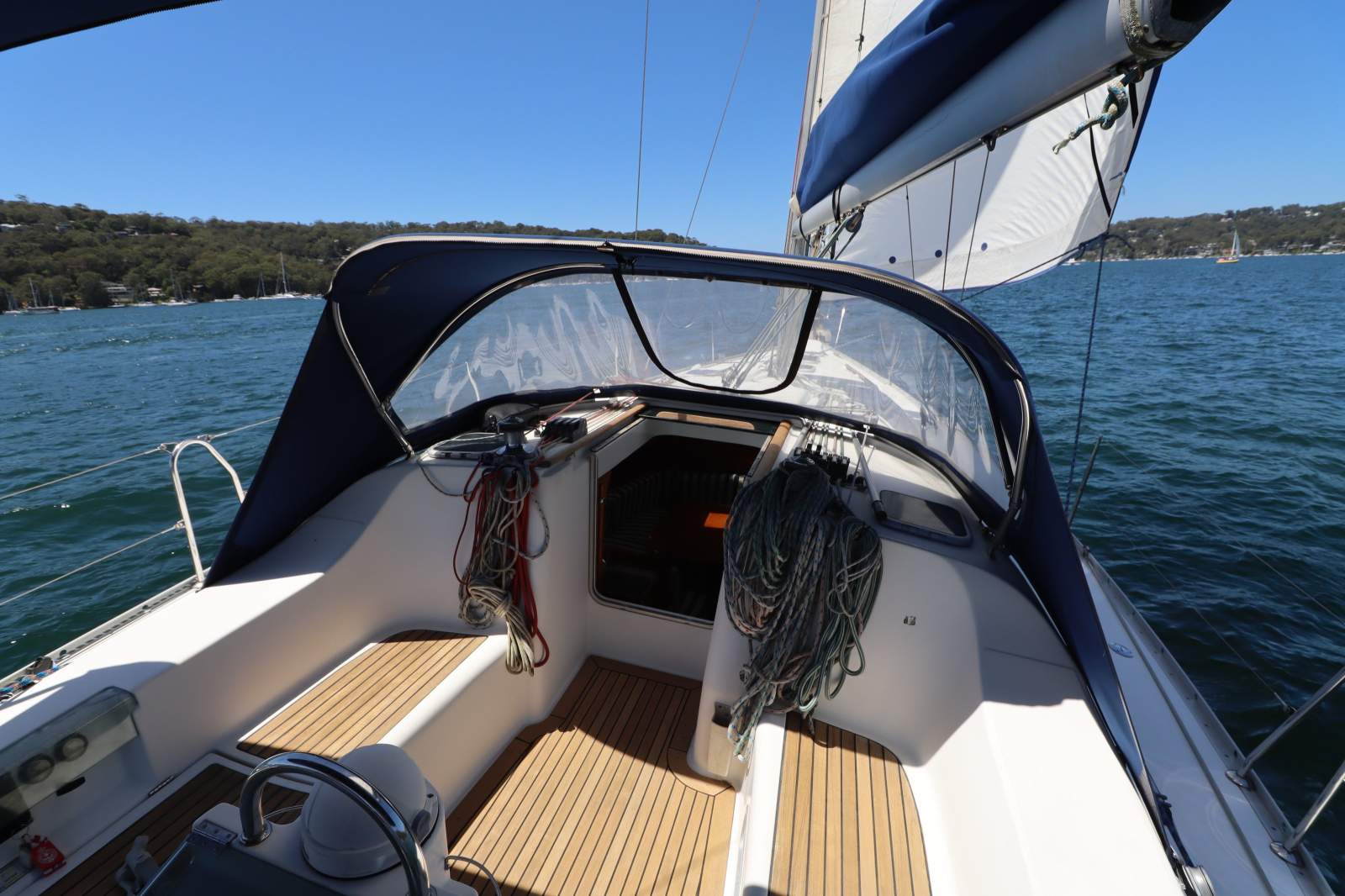 Used Beneteau Oceanis 393 for Sale | Yachts For Sale | Yachthub