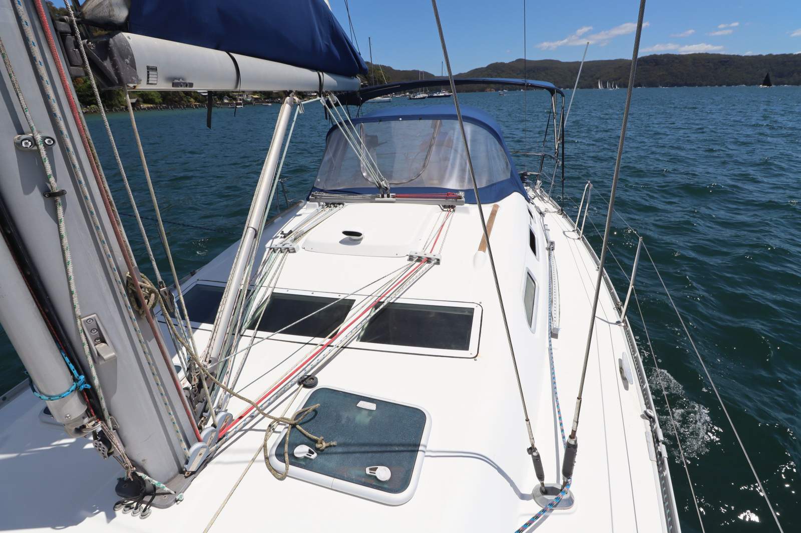 Used Beneteau Oceanis 393 for Sale | Yachts For Sale | Yachthub