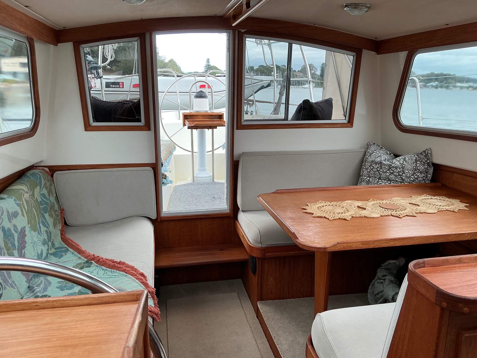 Used Zeston 36 for Sale | Yachts For Sale | Yachthub