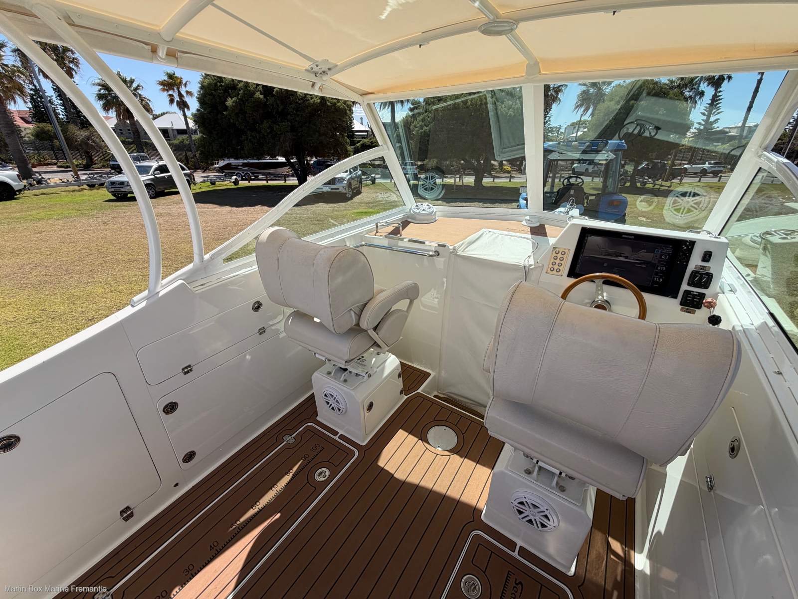 Used Caribbean Reef Runner 21 With 370hp Mercruiser And Hamilton Jet ...
