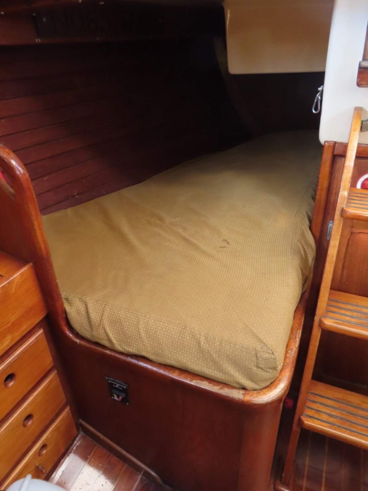 Used Bristol 38.8 Ted Hood Shallow Draft (centreboard) Cruiser for Sale ...