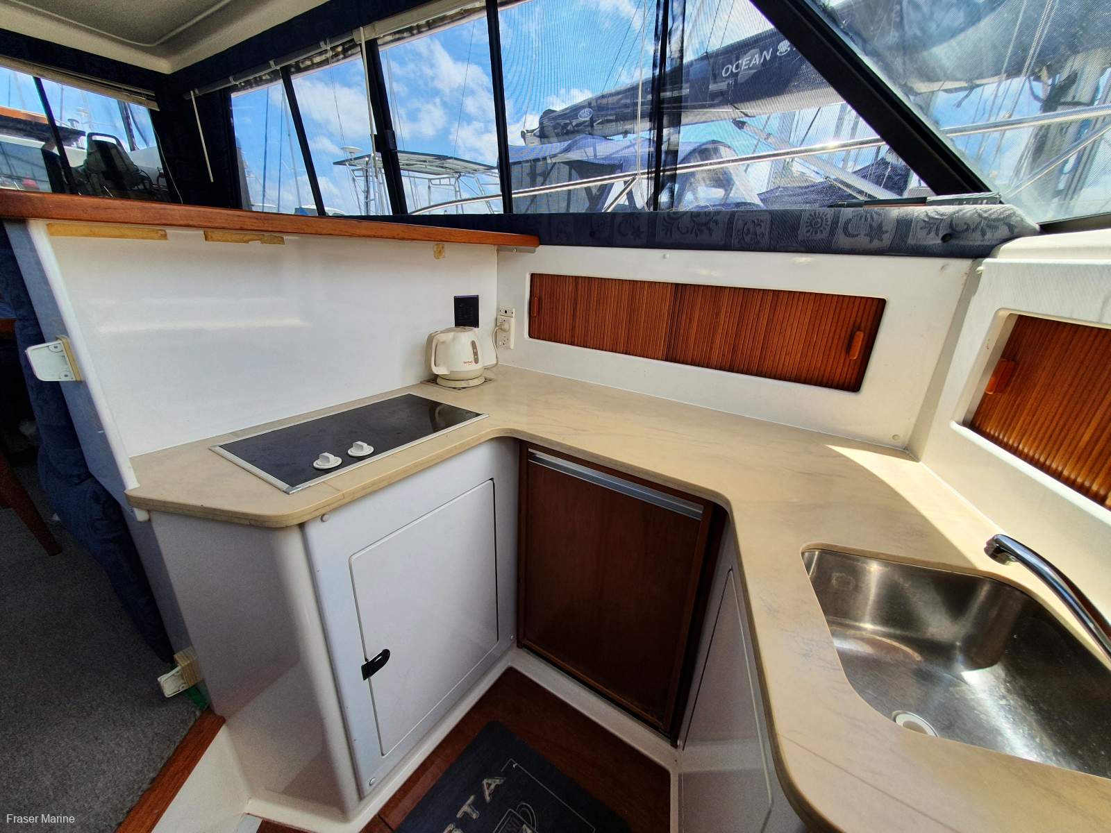 Used Riviera 35 Flybridge for Sale | Boats For Sale | Yachthub