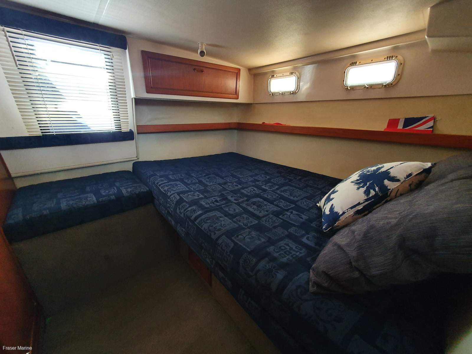Used Riviera 35 Flybridge for Sale | Boats For Sale | Yachthub